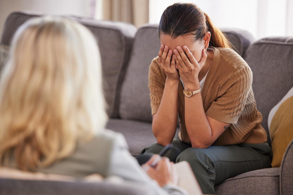 EMDR Therapy For Bipolar: Techniques, Benefits And More