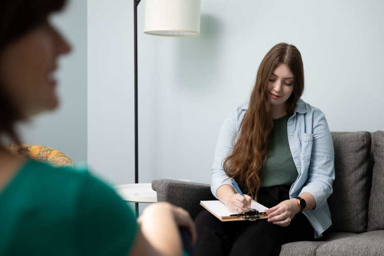 CBT For Social Anxiety: Techniques And Tips To Find Therapist